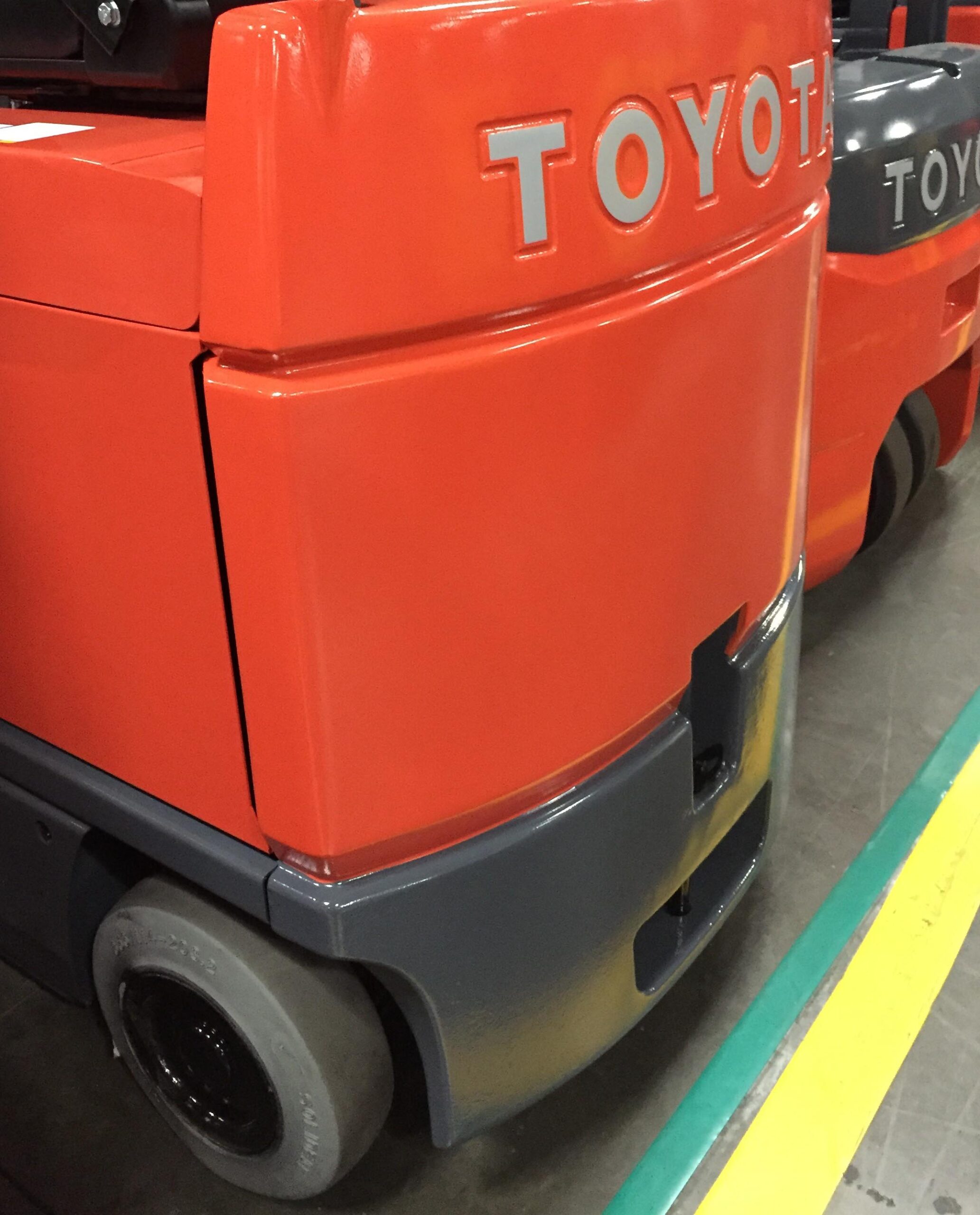 Smooth Non Marking Tires_blog | Toyota MHS