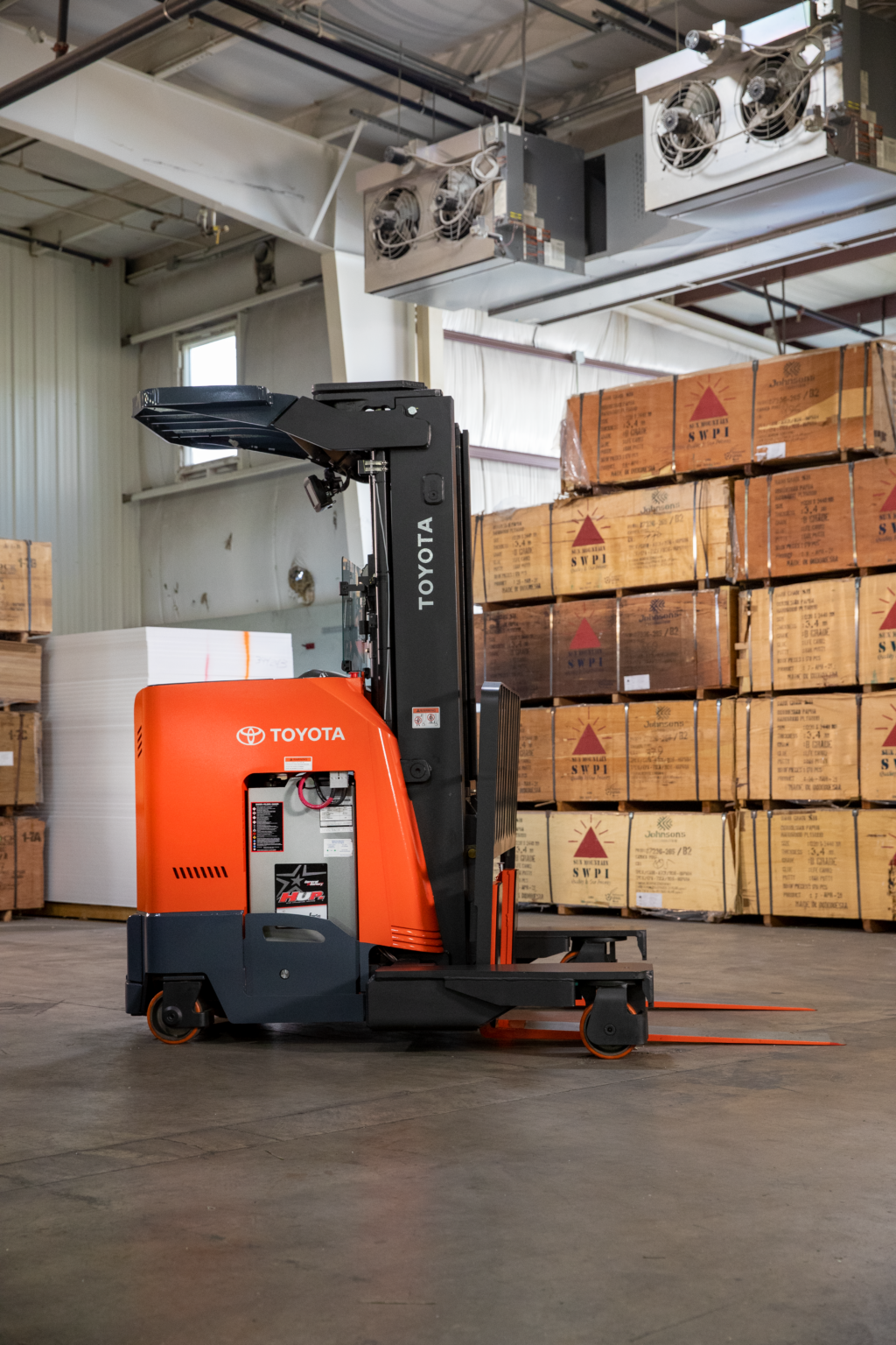 Toyota Multidirectional Reach Trucks For Sale In LA | TMHS