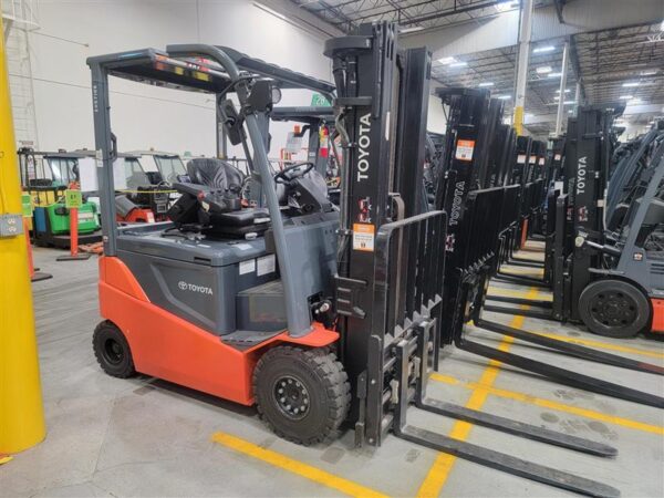 Toyota_058FBMK25T_10094_Side | Toyota MHS